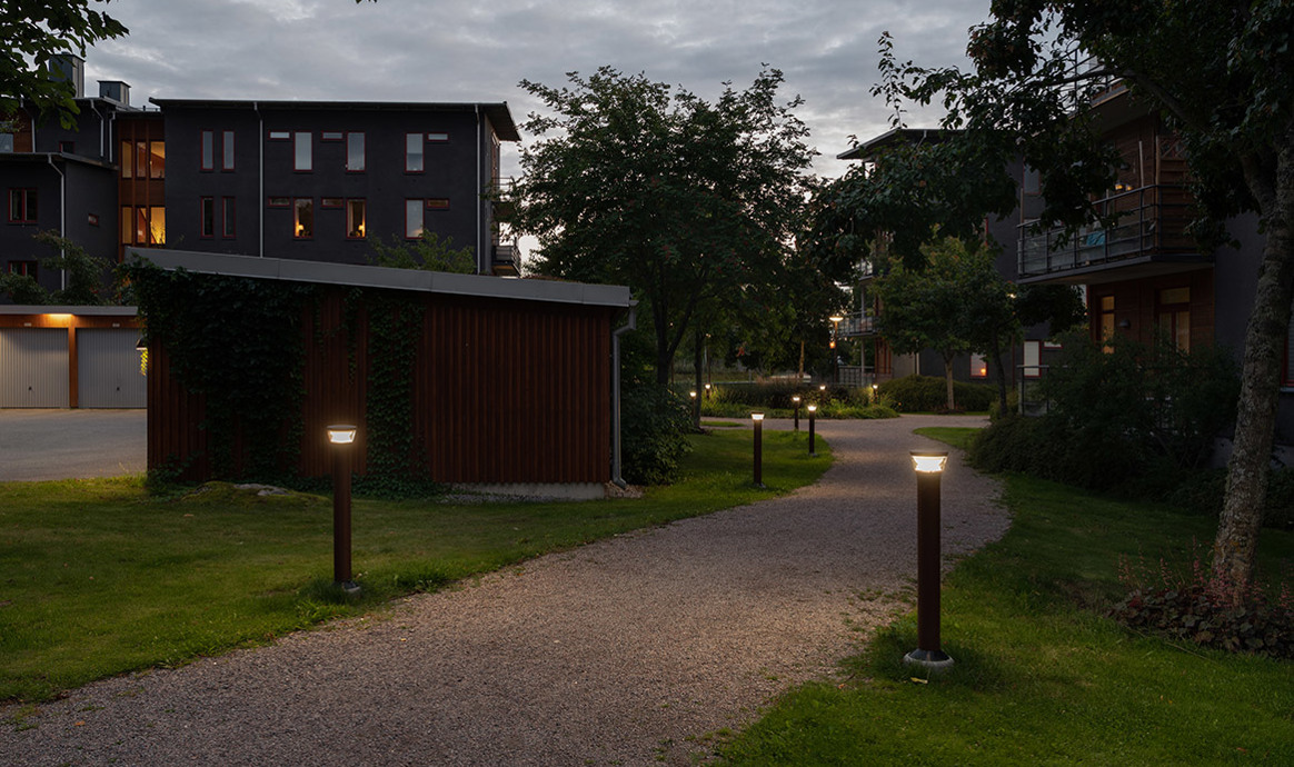 Focus-Lighting - FOCUS BOLLARD